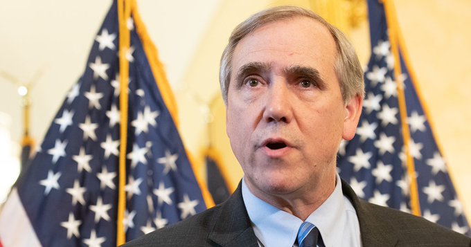 Merkley, Wyden Announce Over $2.1 Million Grant for Postsecondary ...